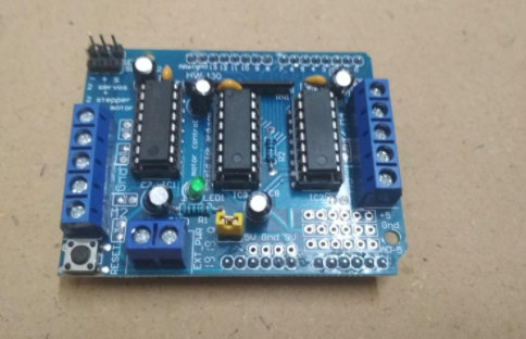L293D Motor Driver Shield - ElectroCSE